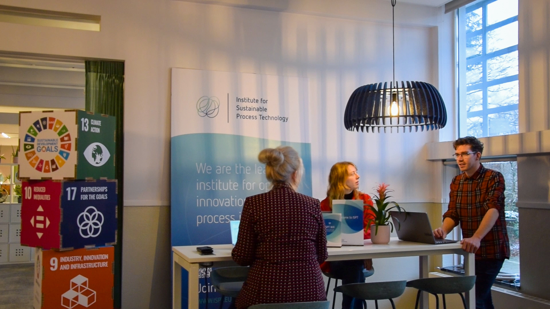 Meet team ISPT: passionate professionals on sustainability in the industry